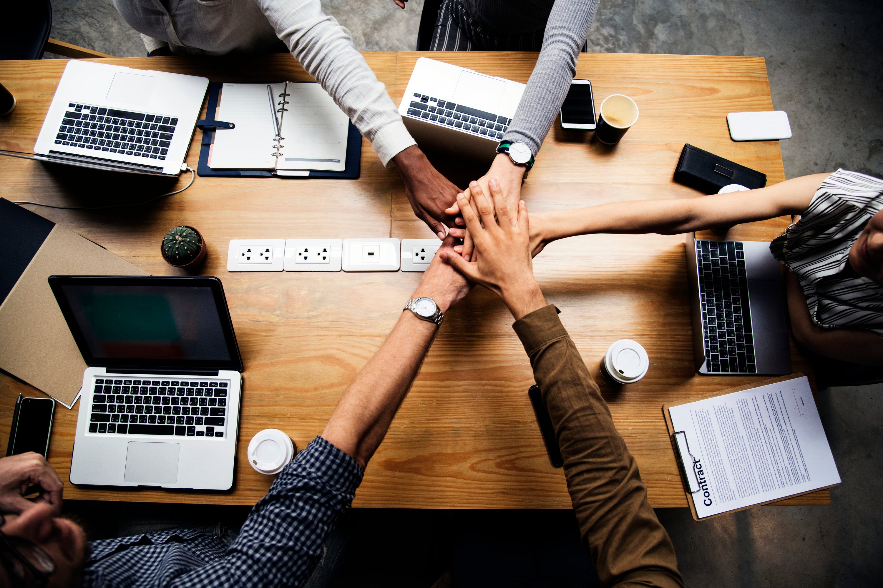 Global CX & BPO Partner for Digital Transformation – transcosmos